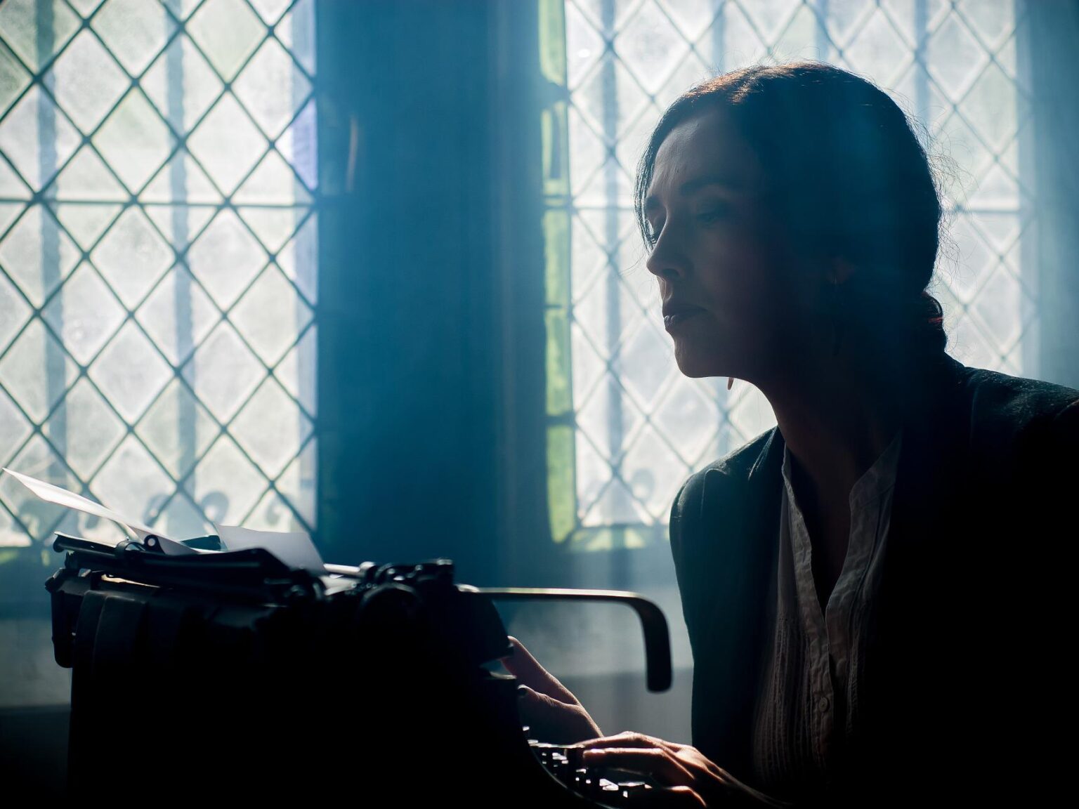 What is a keyboard layout? (with 90+ list of them) - TypingDoneWell.com